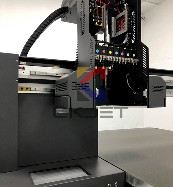 Máy In UV Phẳng CK JET-TF2513 Khổ Lớn Chính Hãng